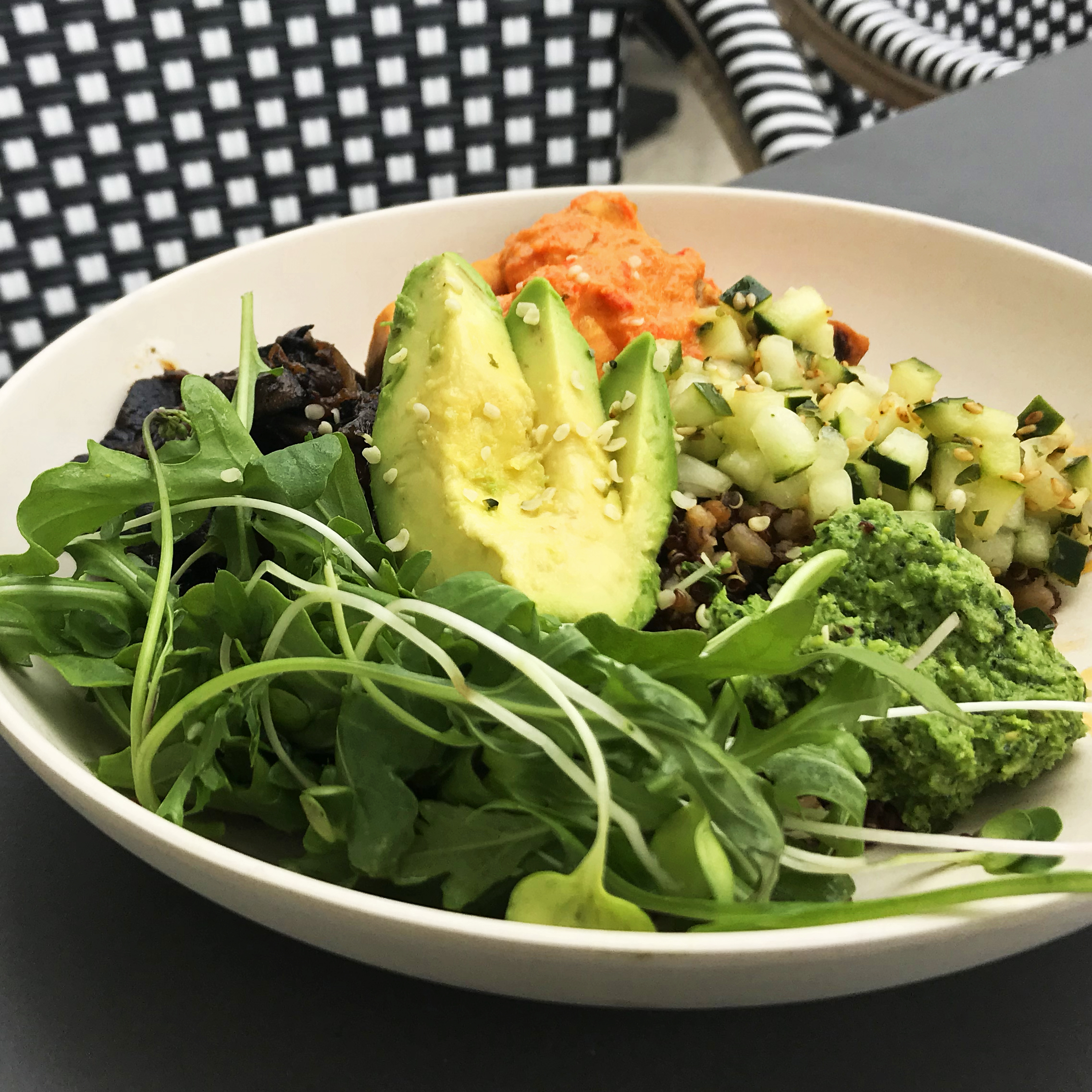 Flower Child Mother Earth Bowl Recipe - Banana-breads.com